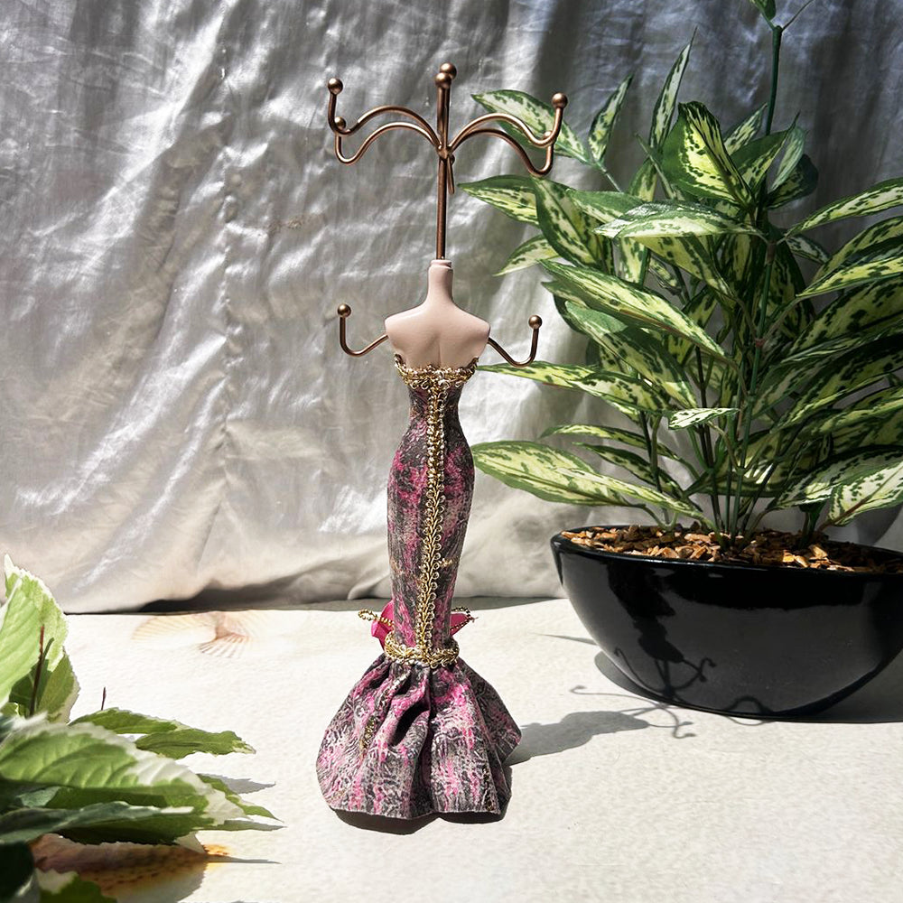 DOLL – DRAMZCLOSET