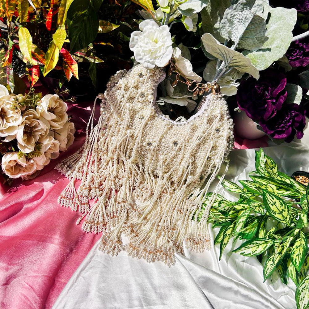 PEARL MOON – DRAMZCLOSET